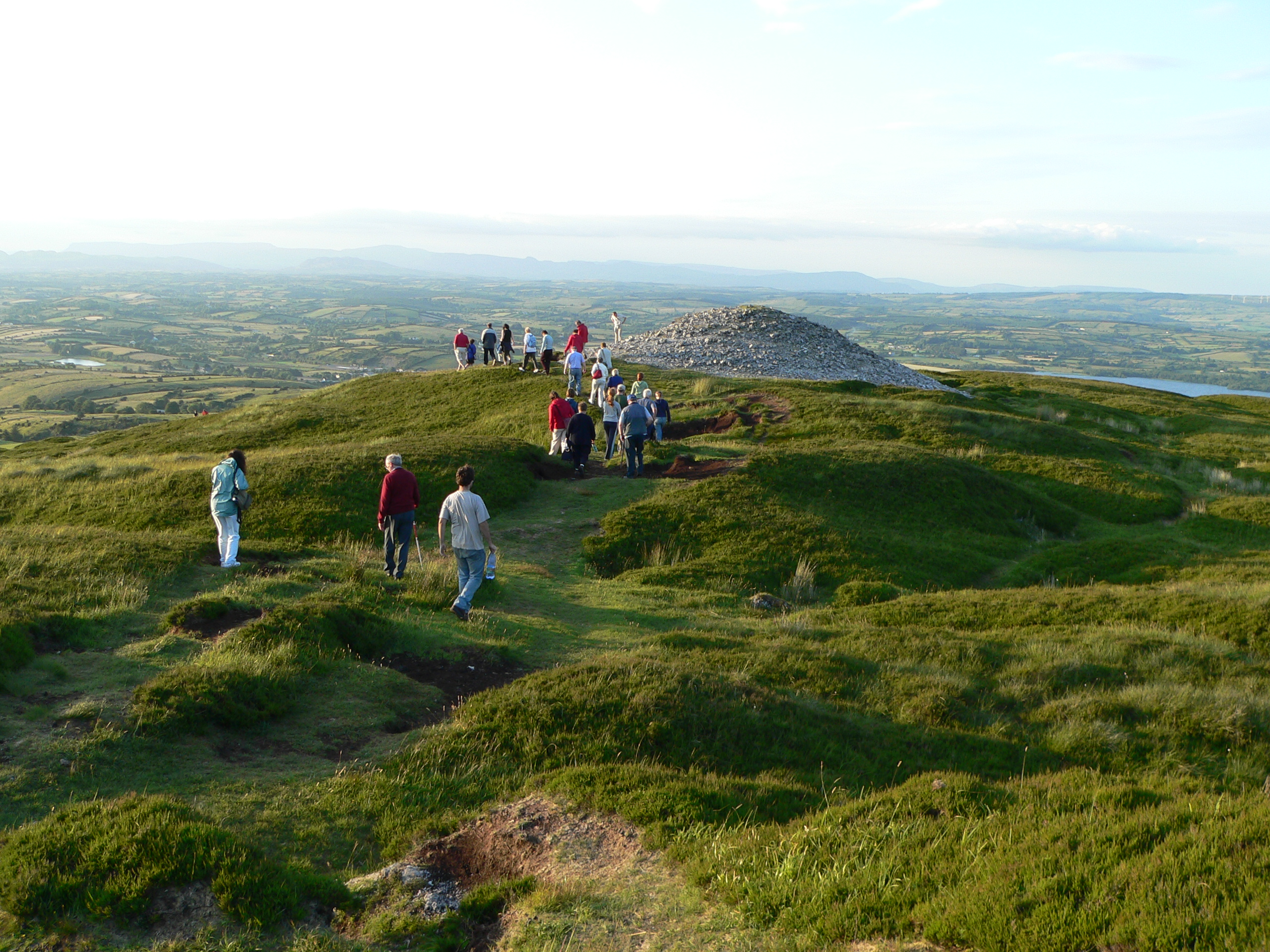 Carrowkeel Cairns - Tombes en Irlande • Guide Irlande.com