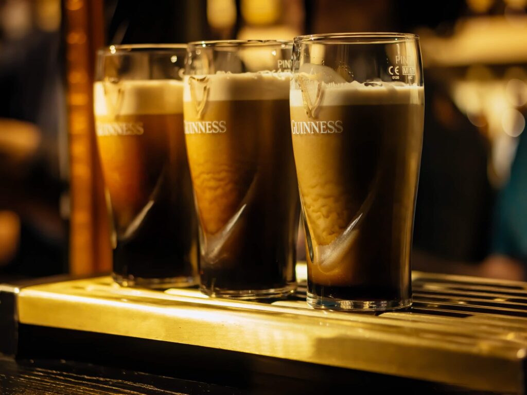 La Guinness Cascade - Phénomène chimique • Guide-Irlande.com