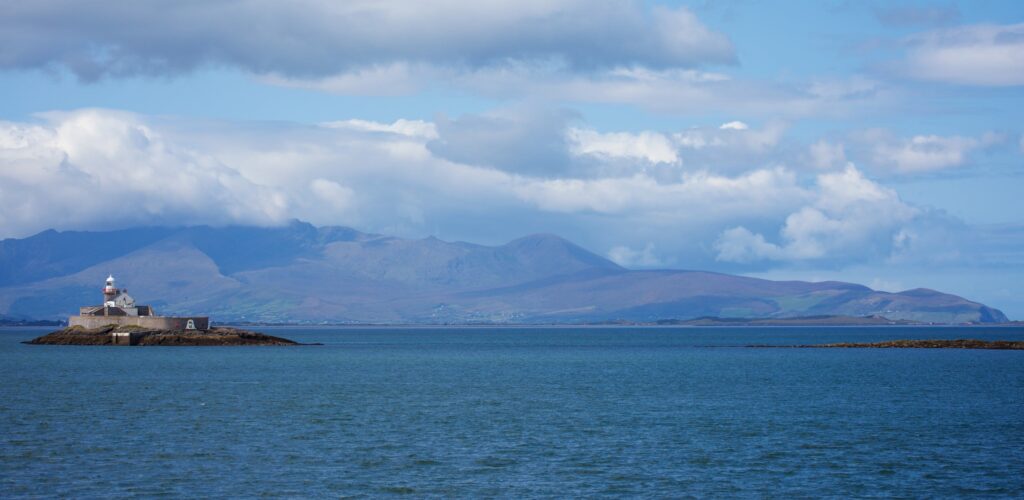 Le Fenit Lighthouse • Guide-Irlande.com