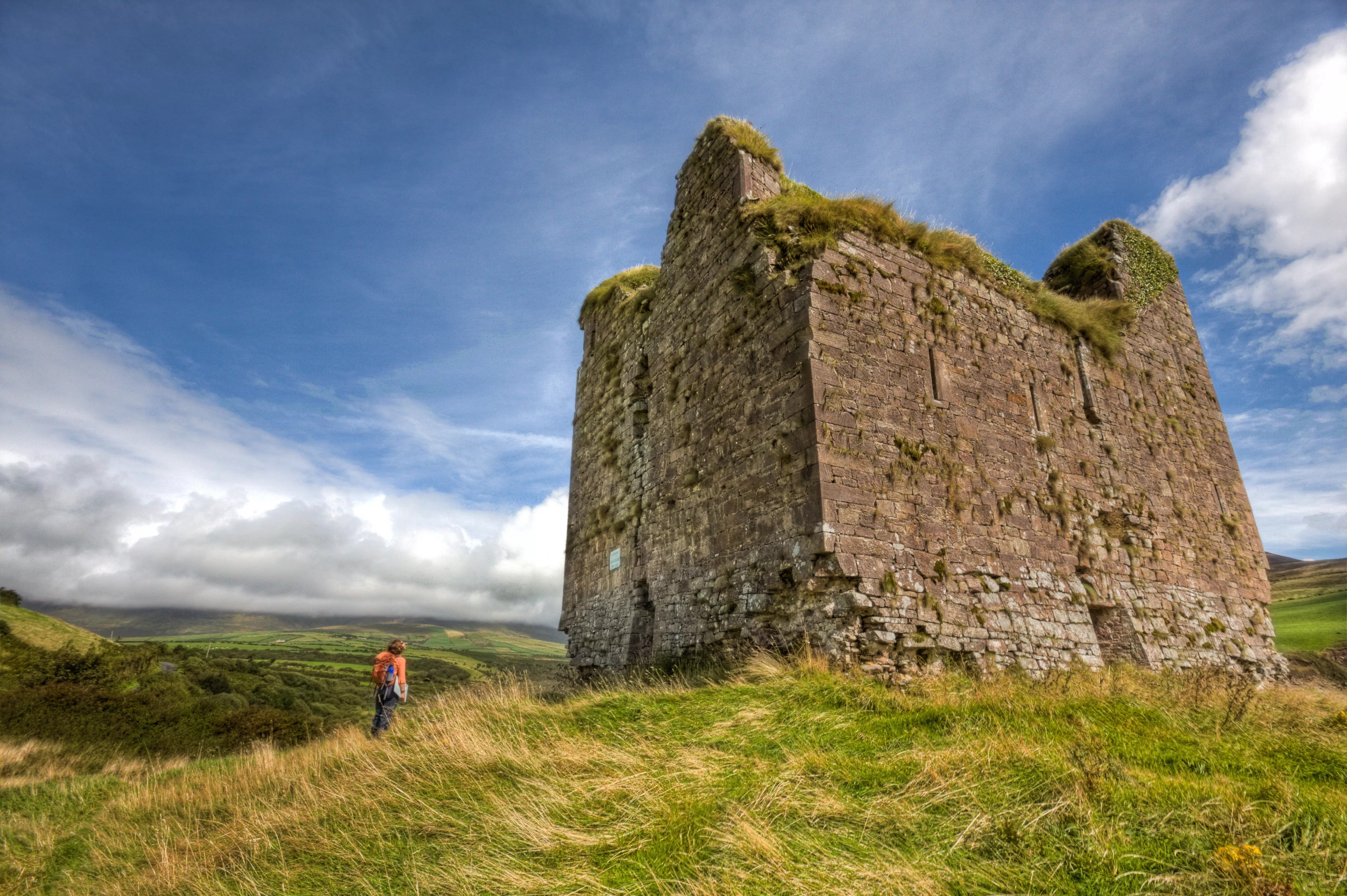 Le Minard Castle - Château de Dingle • Guide Irlande.com