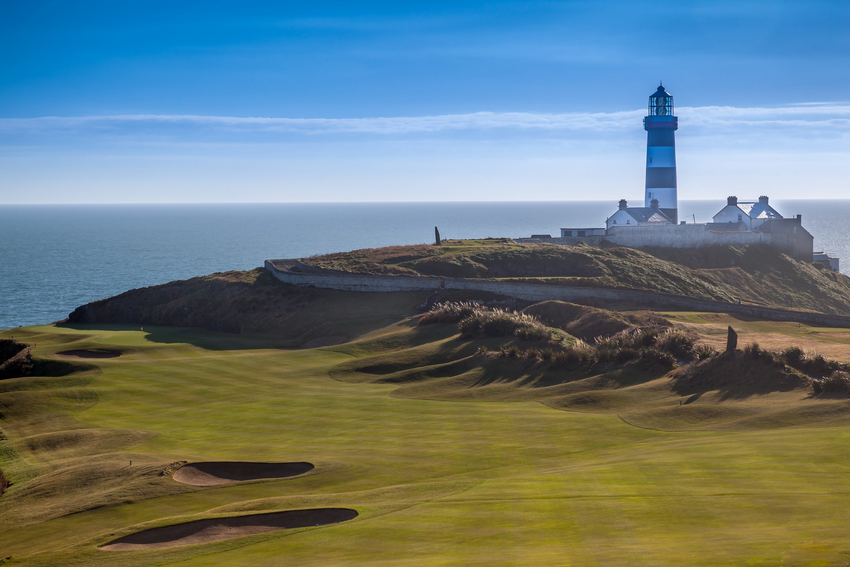 Le Old Head Lighthouse - phare irlandais • Guide Irlande.com