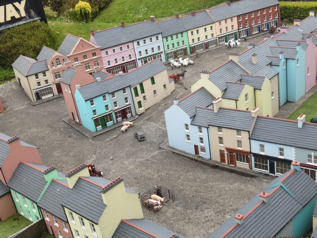 Le West Cork Model Village • Guide-Irlande.com