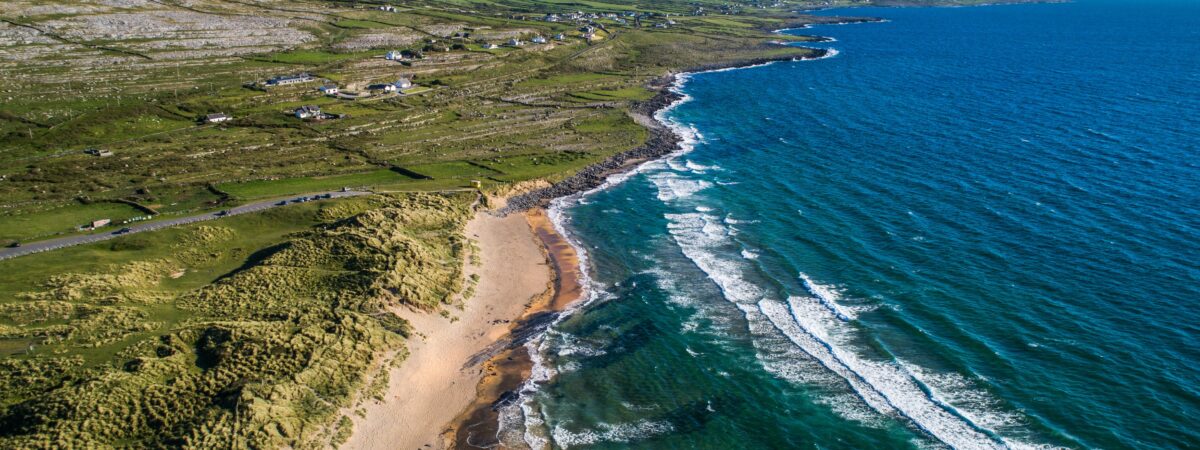La Fanore Beach - Plage du Burren • Guide-Irlande.com