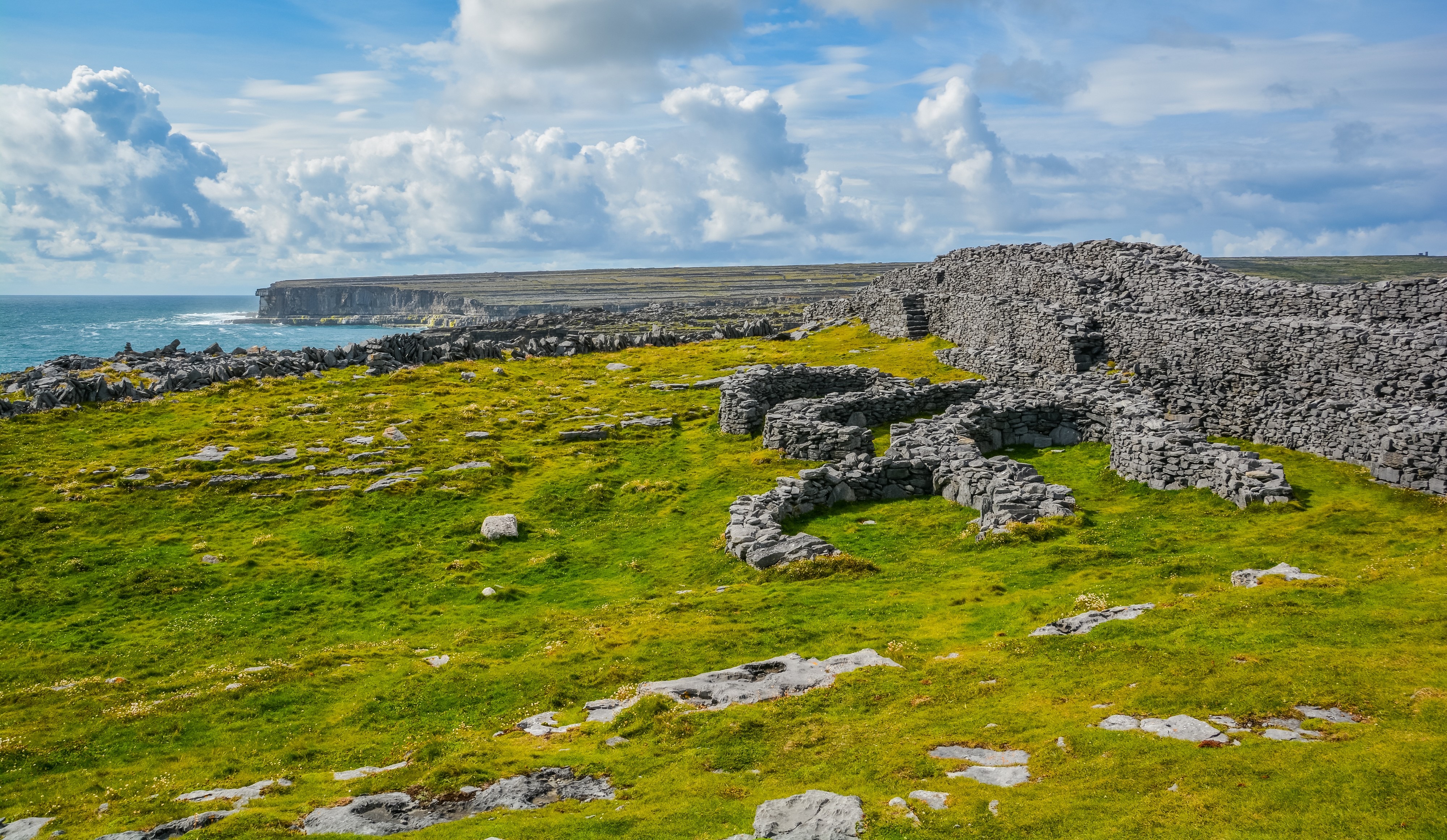 Le Dún Dúchathair - Fort d'Inishmore • Guide Irlande.com