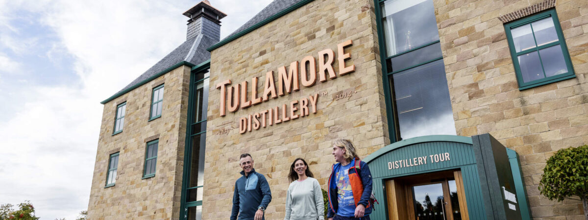 Le Tullamore Dew Whiskey Visitor Centre • Guide-Irlande.com