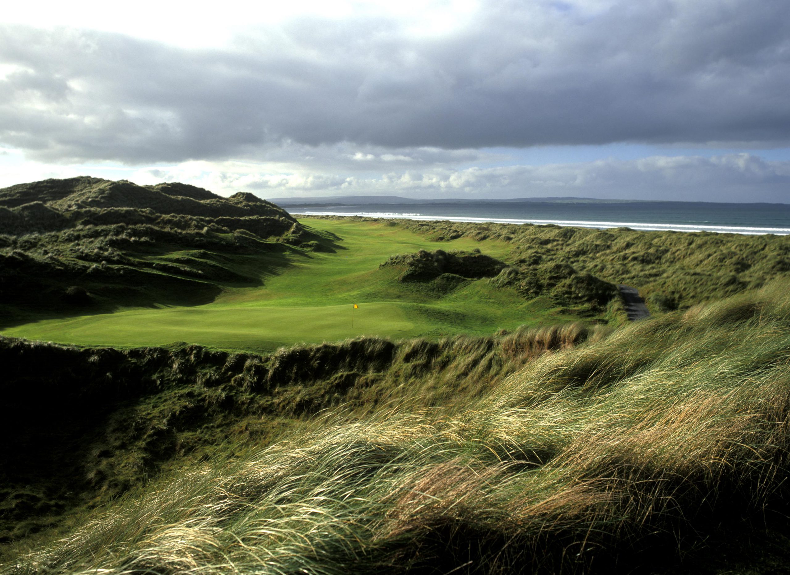 Enniscrone Golf Club - Club de golf irlandais • Guide Irlande.com