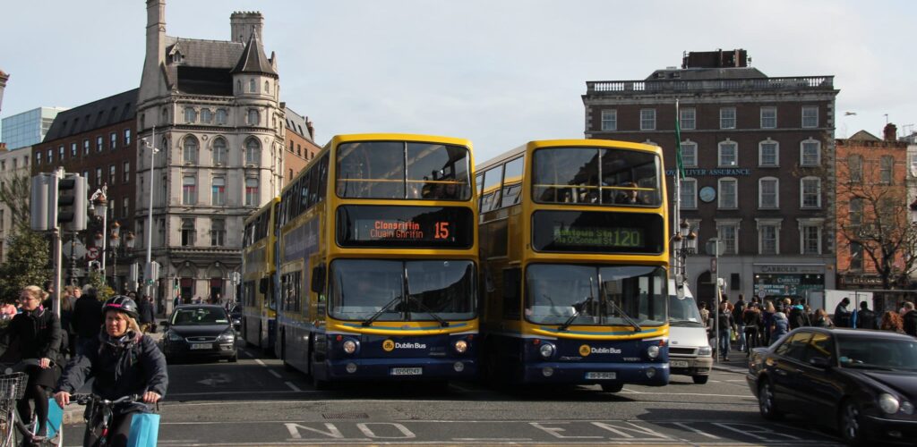 Dublin : bientôt des bus opérationnels 24h/24h • Guide Irlande.com