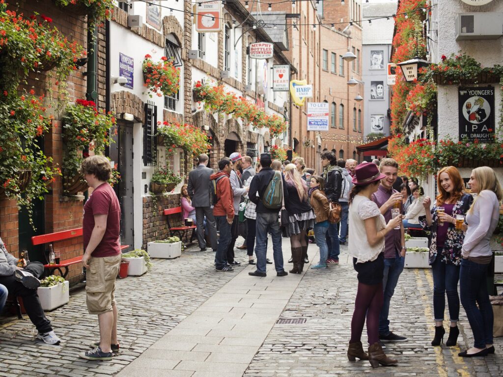 Cathedral Quarter ☘️ : activités & hébergements • Guide-Irlande.com