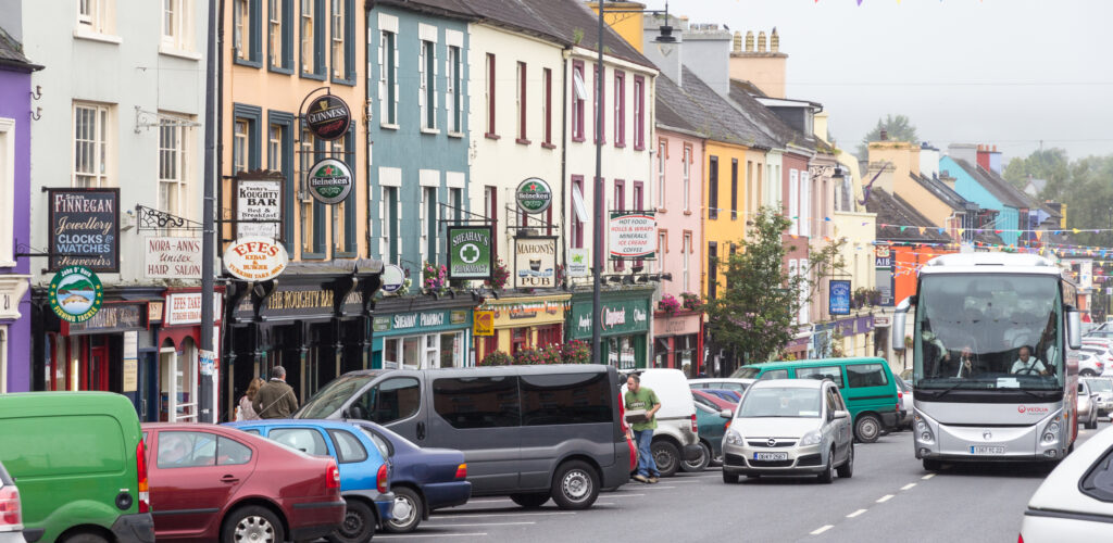 Kenmare ☘️ : activités & hébergements • Guide Irlande.com