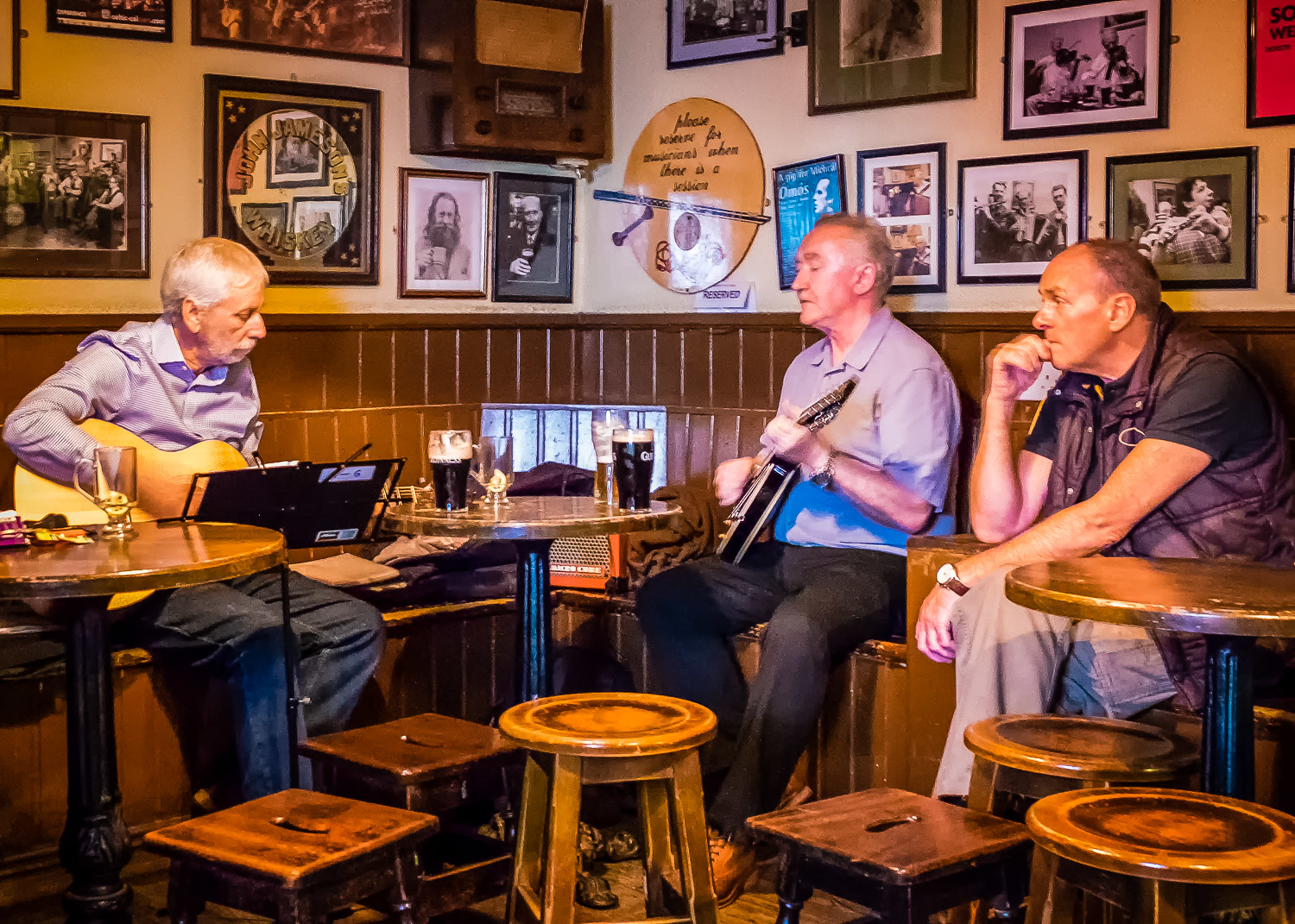 Le Matt Molloy's - Irish Pub de Westport • Guide Irlande.com