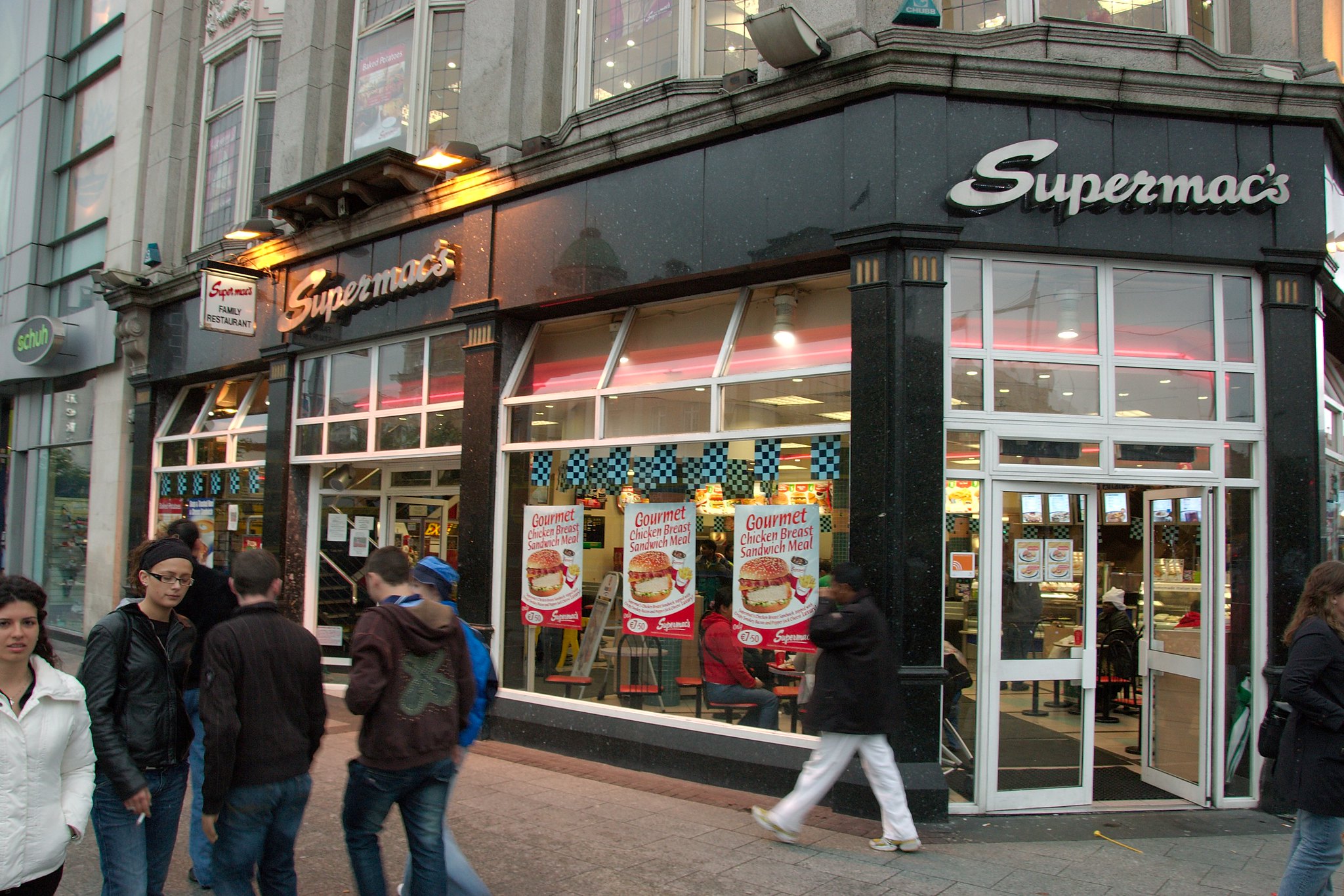 Supermac's - Fast-food, O'Connell Street • Guide Irlande.com