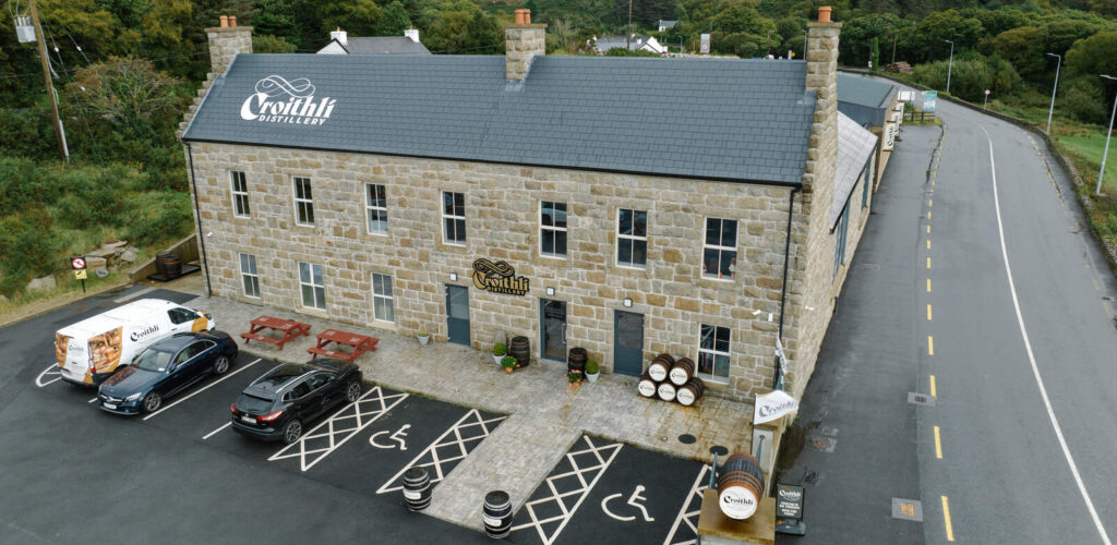 La Crolly Distillery du comté de Donegal • Guide-Irlande.com