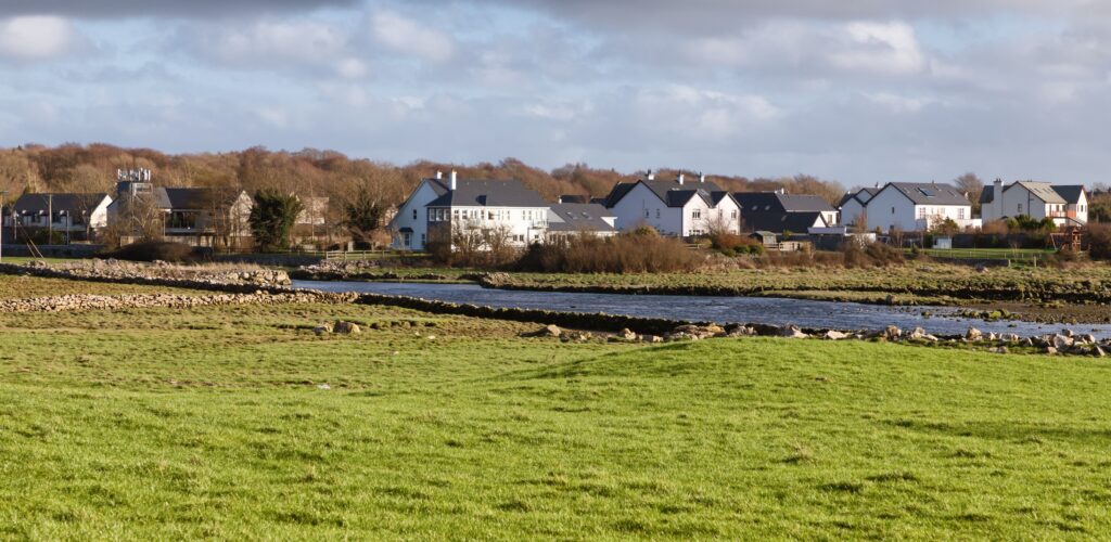Clarenbridge ☘️ : activités & hébergements • Guide-Irlande.com