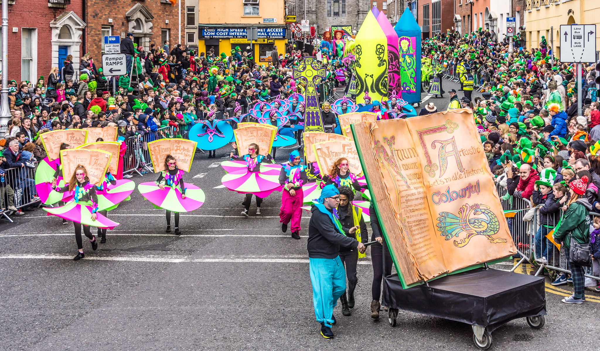 Dublin : la Grande Parade de la Saint Patrick sera la plus grande de ...