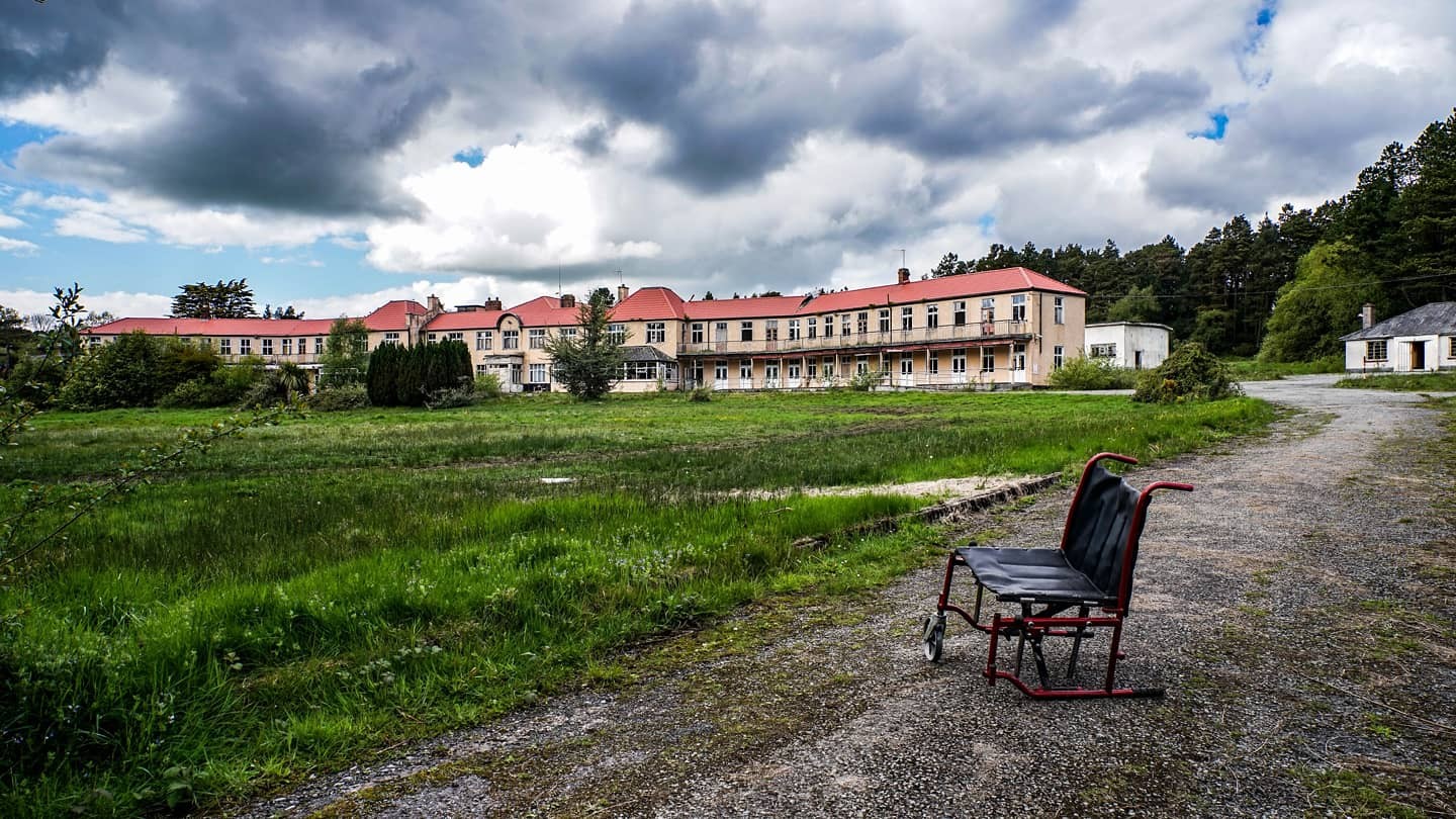 L'Hôpital abandonné de Heatherside • Guide Irlande.com
