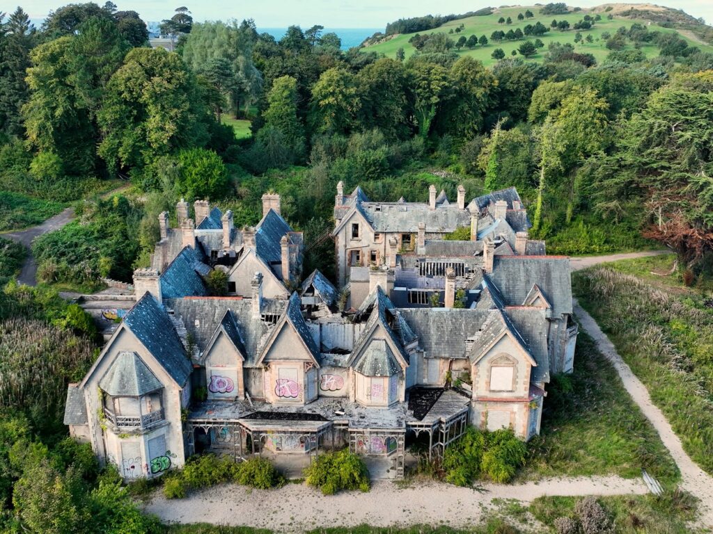 Cairndhu House - Maison la plus hantée d'Irlande du Nord • Guide ...