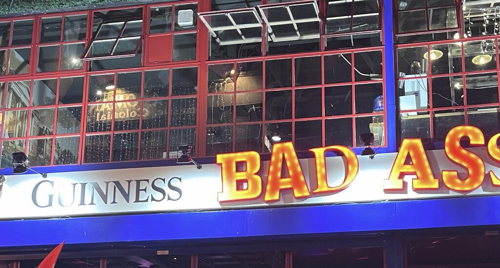 The Bad Ass Café • Guide-Irlande.com