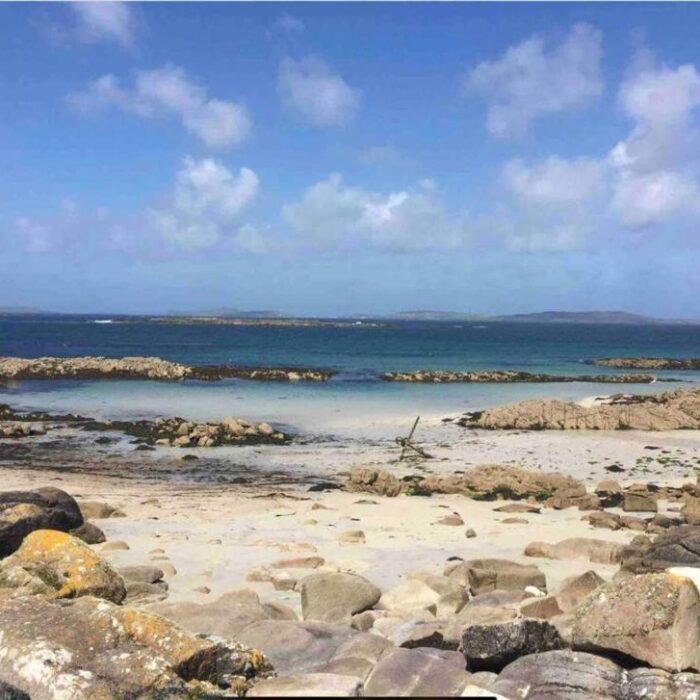 Drop Anchor House, Spacious 3 bedroom apartment, fabulous sea views ...
